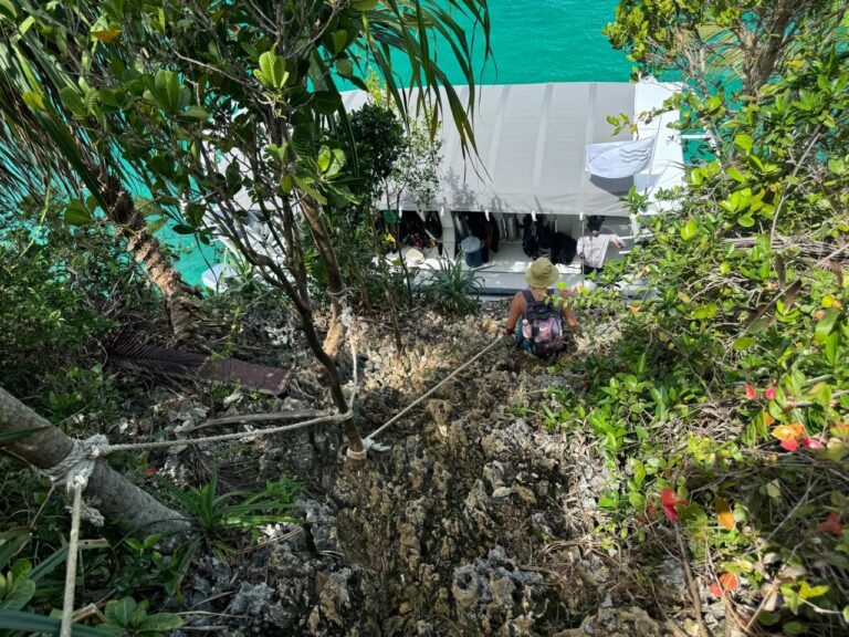 Exploring Wayag: The Crown Jewel of Raja Ampat - Meridian Adventure ...